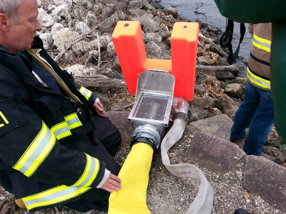 Fol-Da-Tank Floating Dock Strainer — Tank Retailer